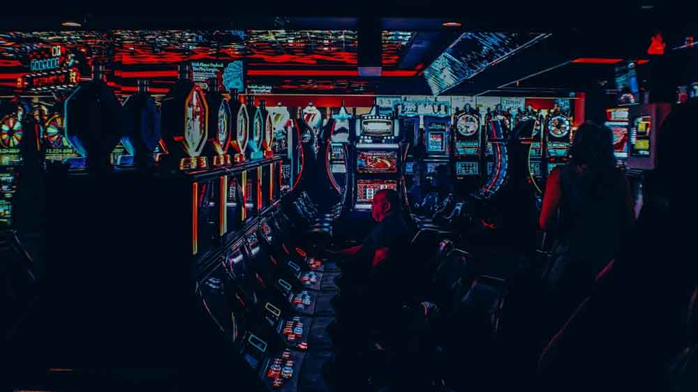 Megabucks Slot Machine: Winning the Jackpot - Jackpotfinder