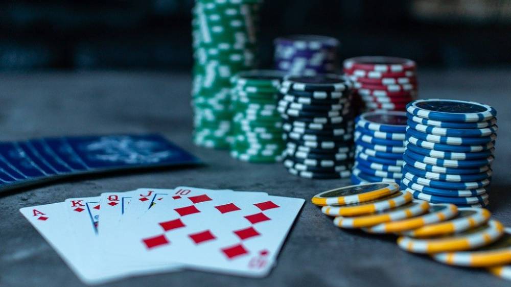 Sailor Roberts And The Infamous Texas Road Gamblers